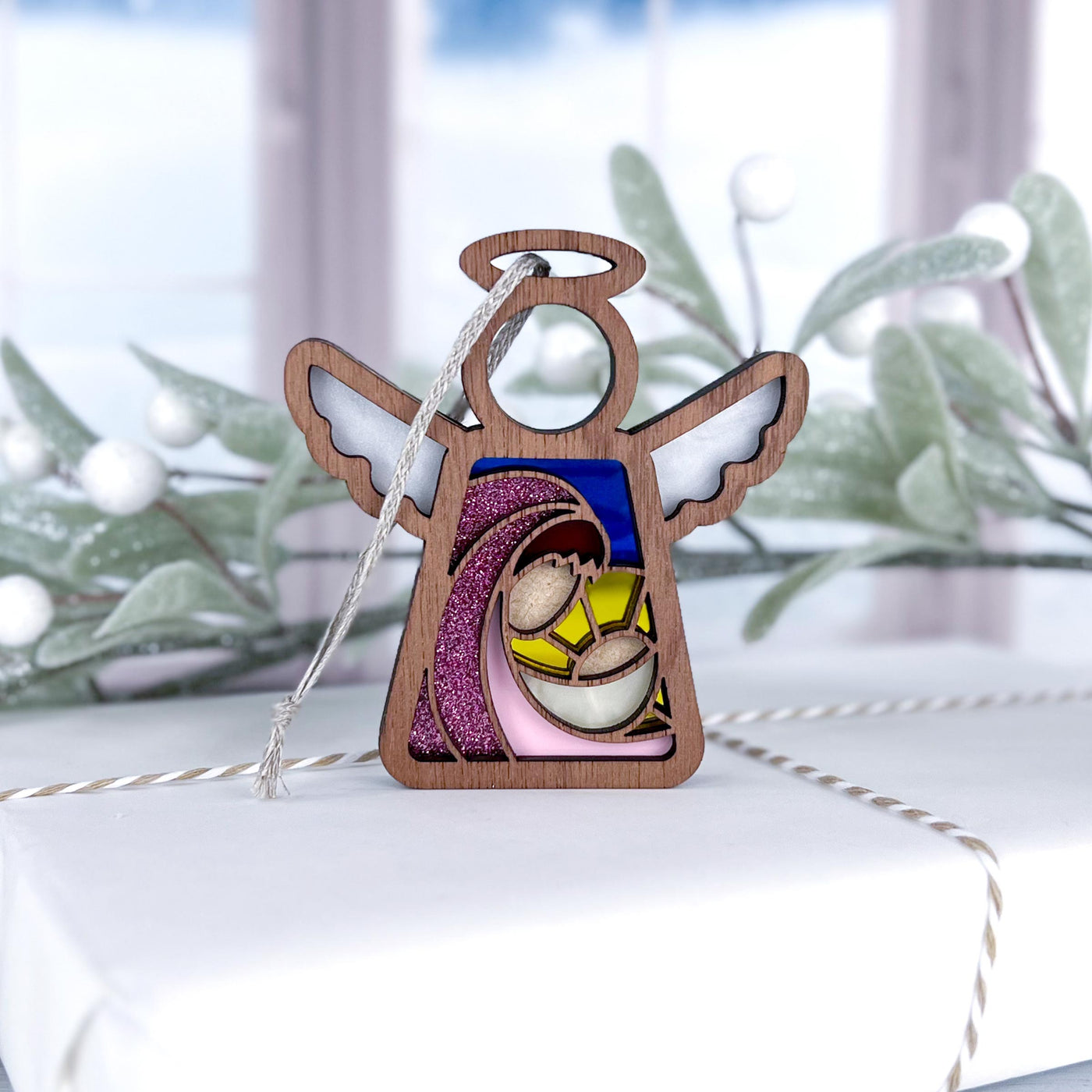 Christmas Nativity Ornaments | Mary & Baby Jesus | Timeless Nativity Decor